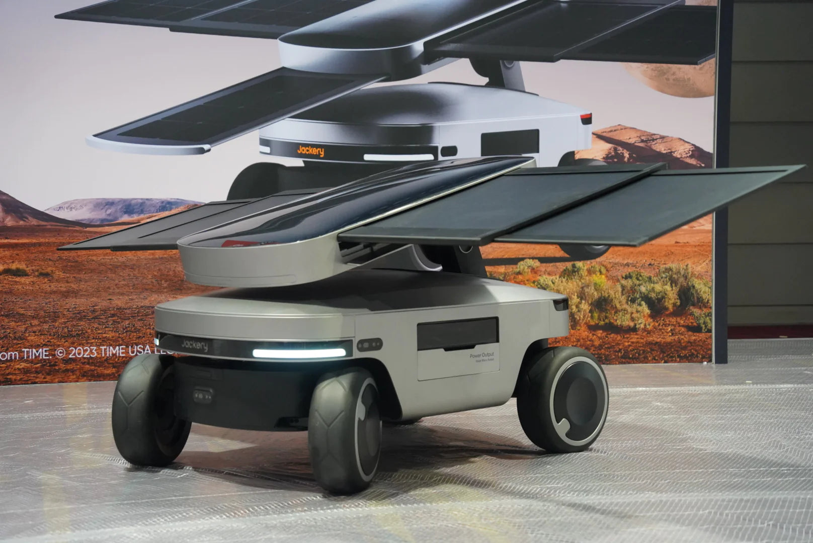 Jackery Debuts Revolutionary Solar Generator Mars Bot at CES 2024 ...